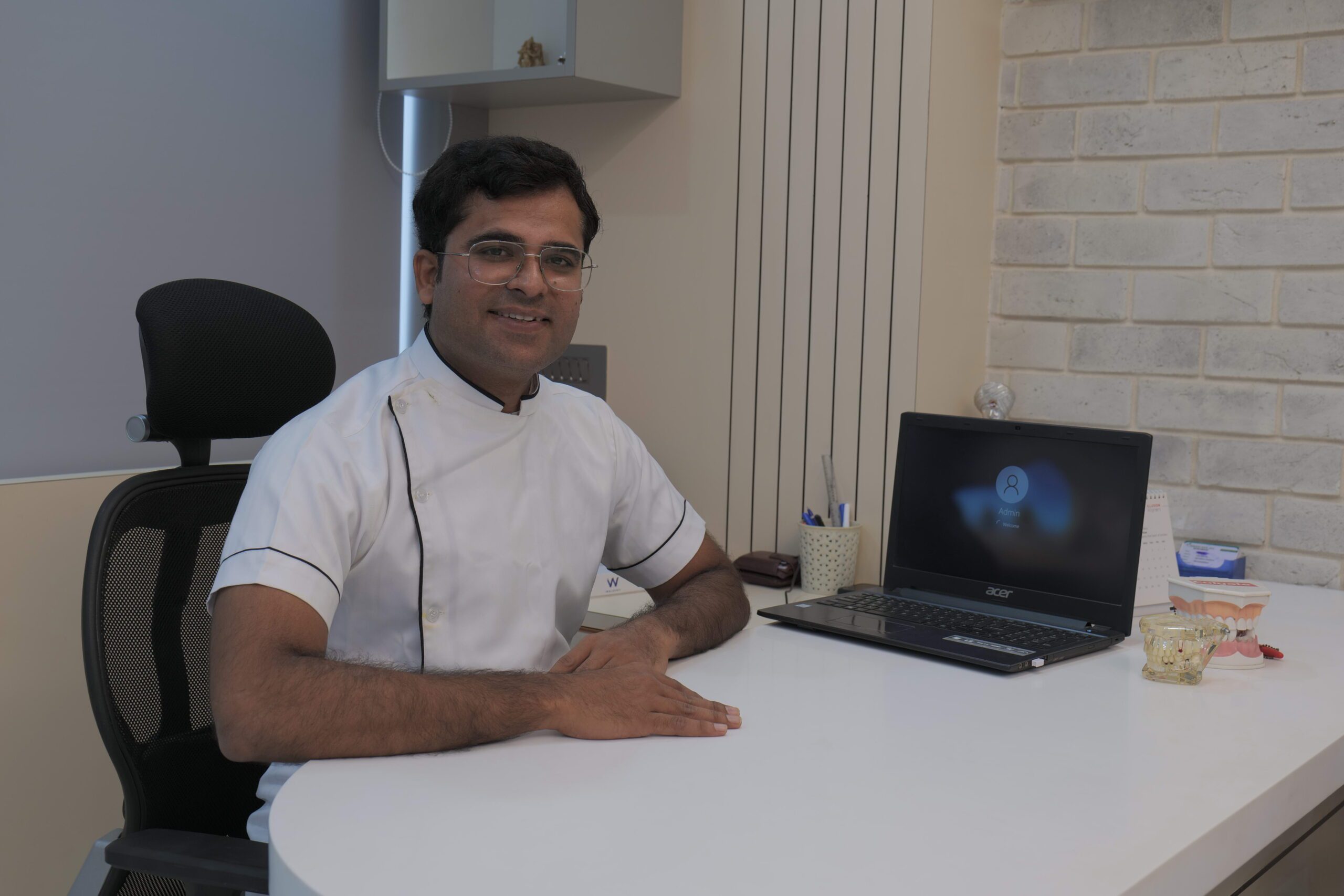 Dentist in South Bopal, Dental Clinic South Bopal, Dentist Near You